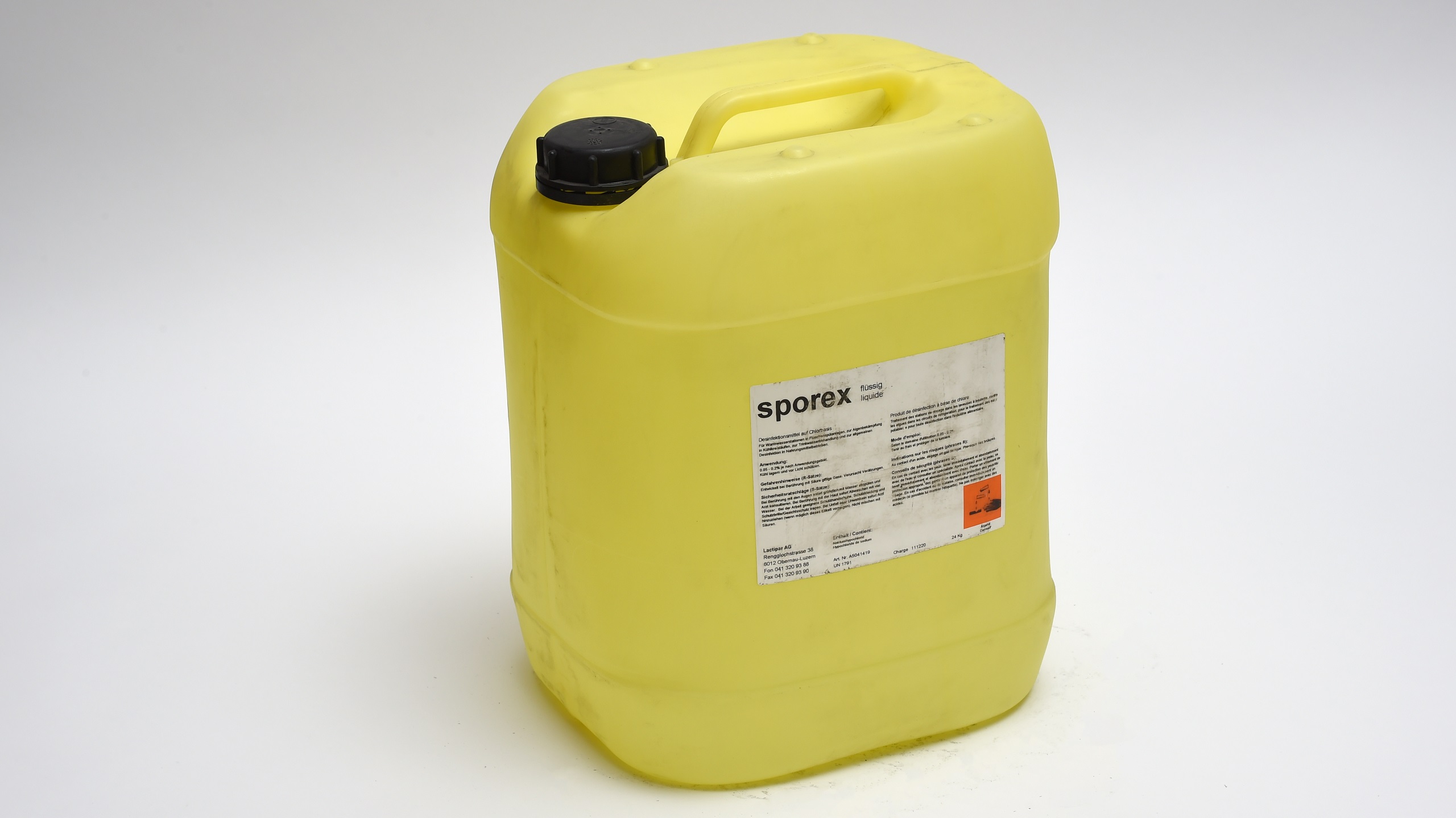 Reinigungsmittel, Bürsten und Handtuchpapier